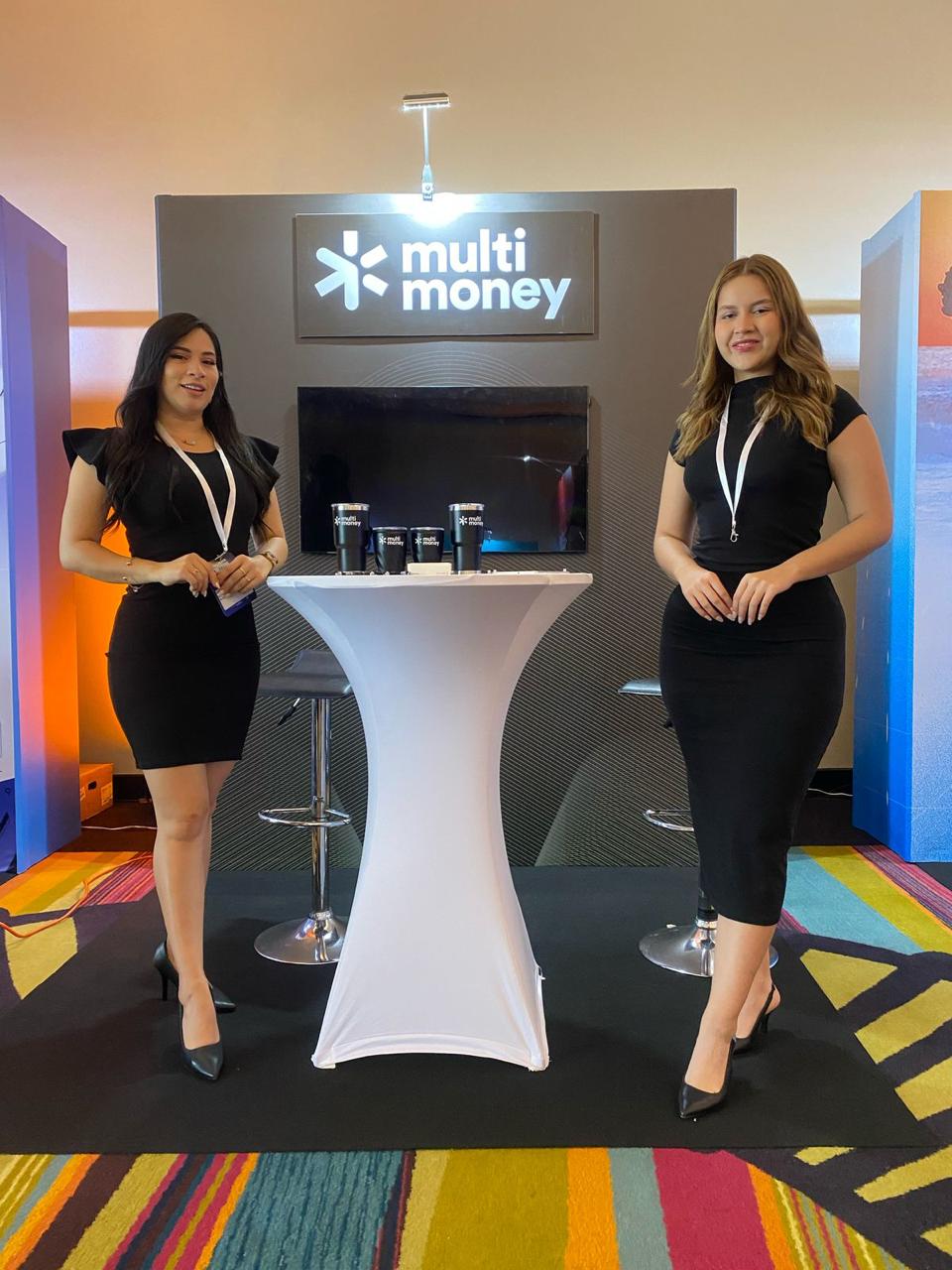 MultiMoney impulsa innovación financiera en El Salvador Fintech Forum ...